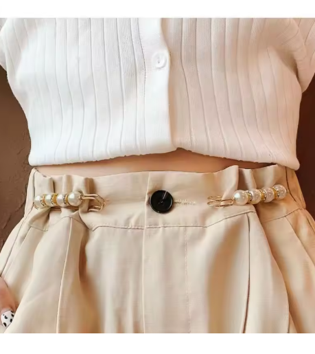 2Pcs White Pearl Diamond-Adorned Brooch Clip | Jeans Waistband Tighten ...